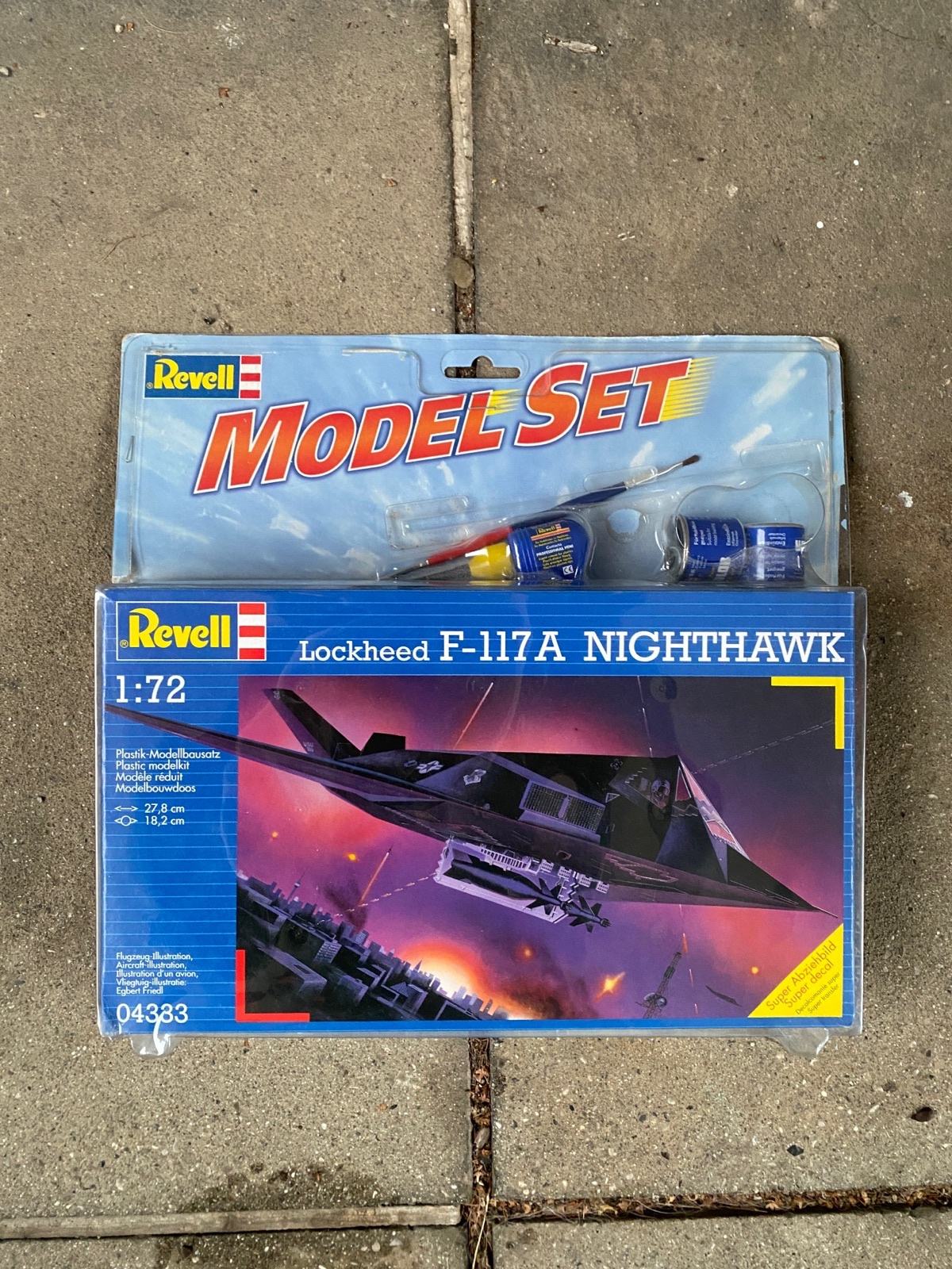 Revell model letala 1:72 Lockheed F-lI7A NIGHTHAWK