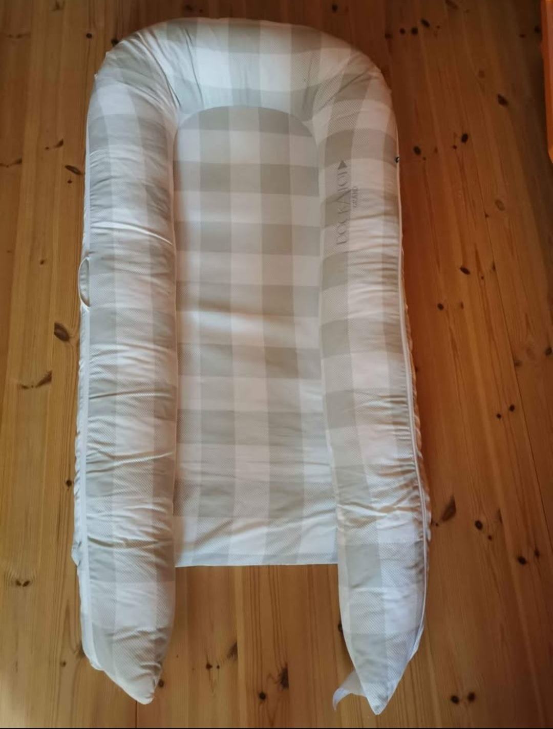 Gnezdo Dockatot grand