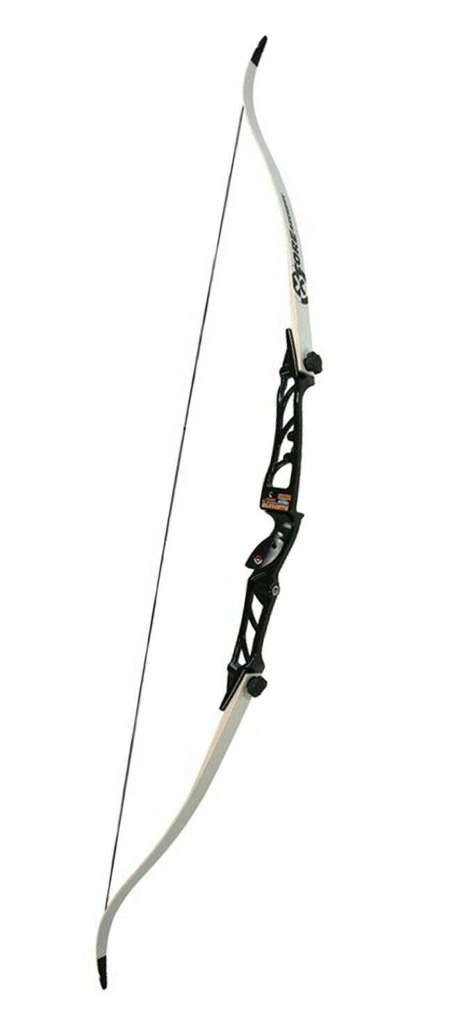 ukrivljeni recurve lok Core Archery 68inch 24lbs