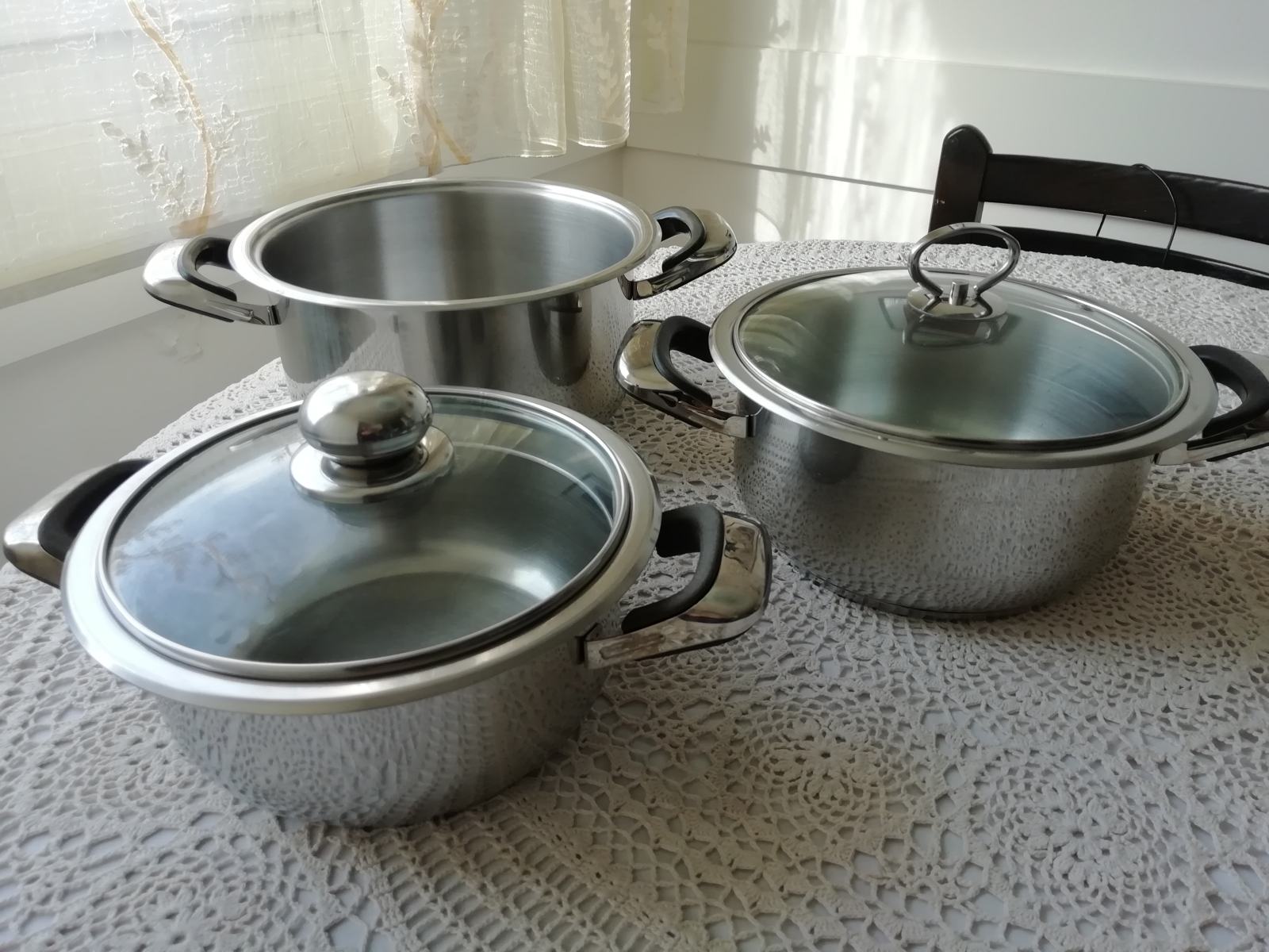 Inox lonec 5 L, 3 L s pokrovko in 2 L s pokrovko - debelo dno