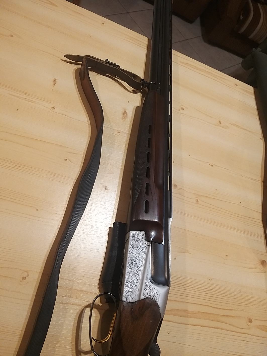 JAGD-TRAP SUHL12/12/76