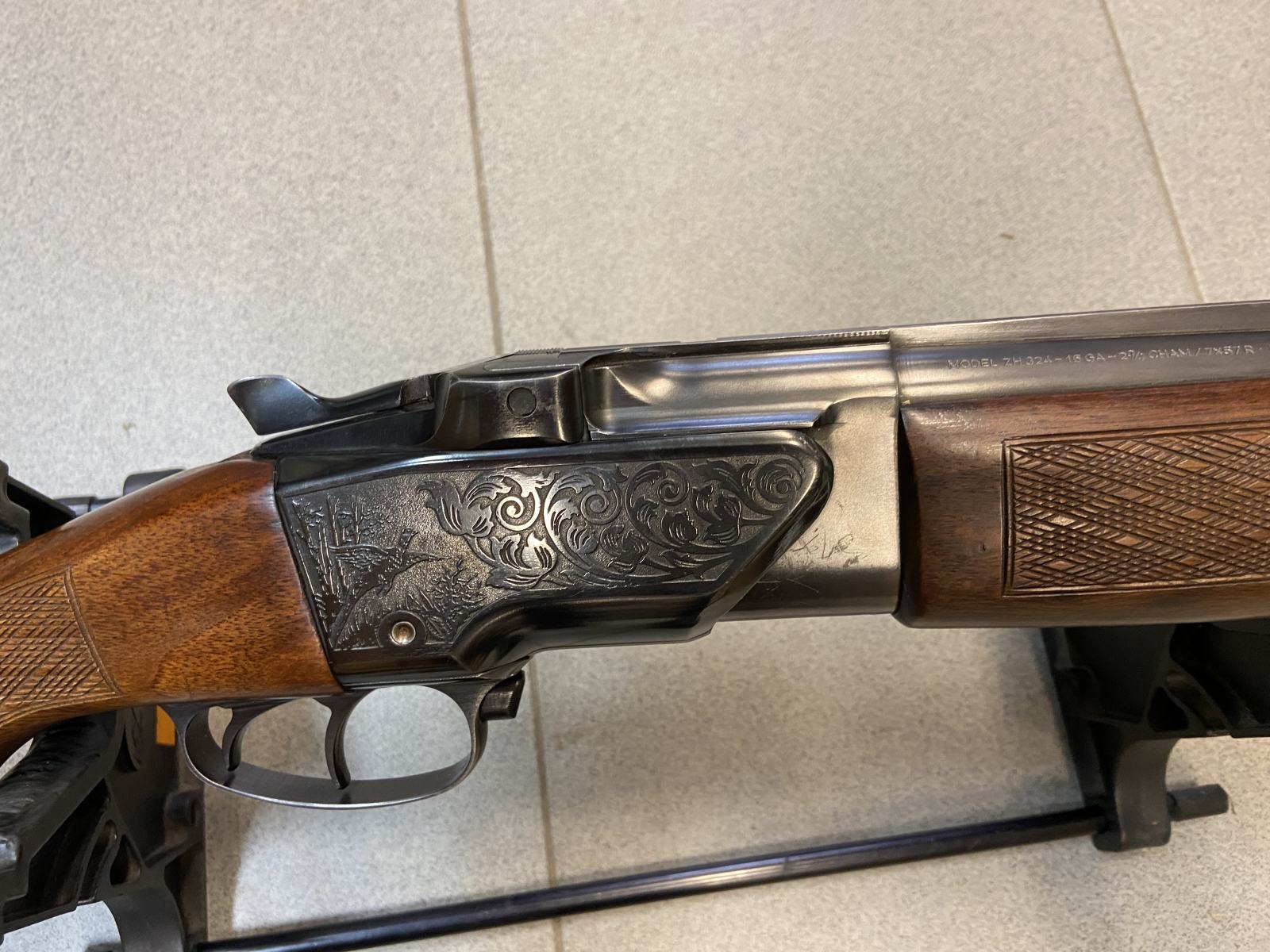 KOMBINIRANA PUŠKA BRNO MOD.ZH 304 KAL16/7X57R+ MENJALNE CEVI KAL.16/16