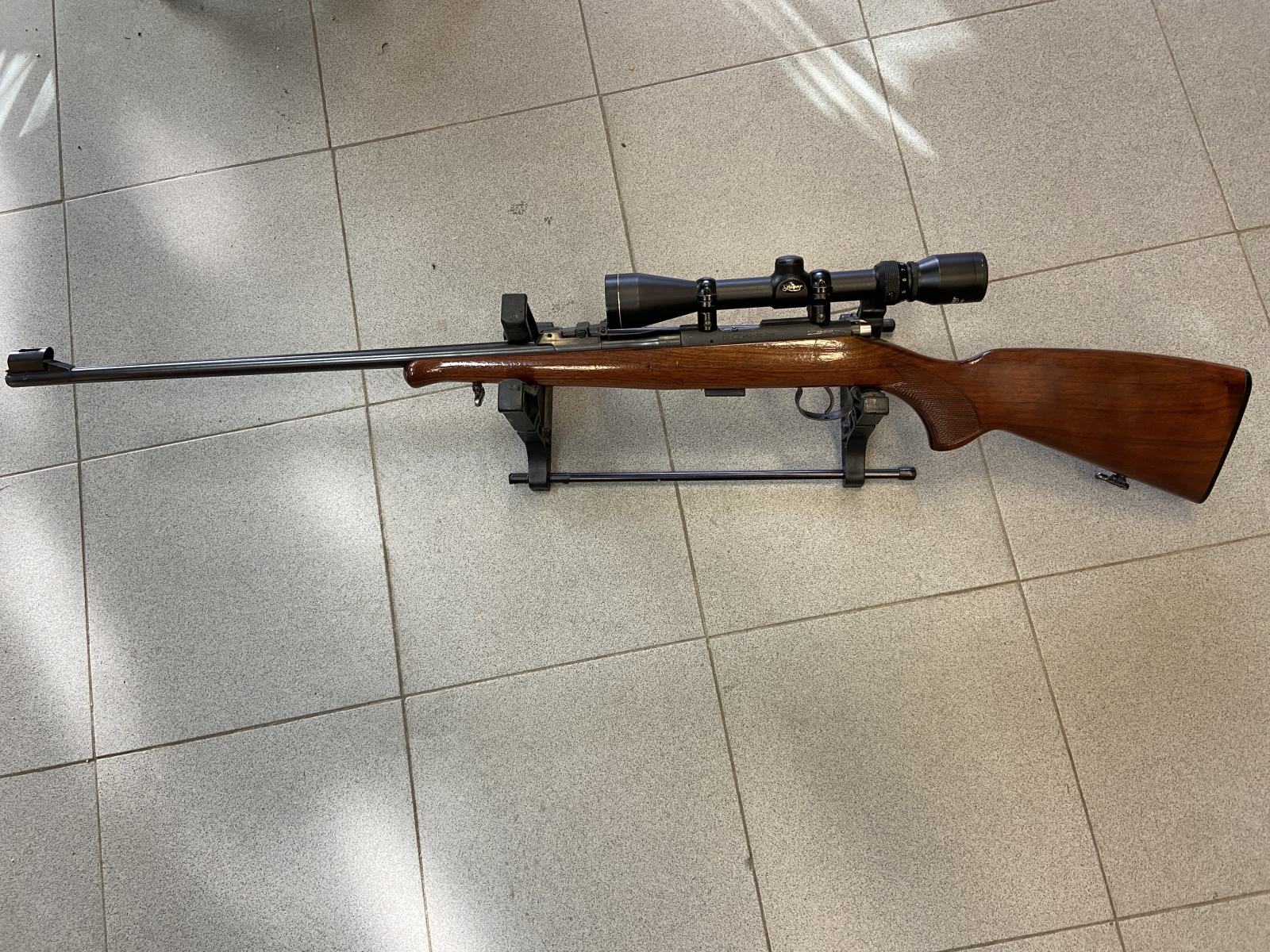 REPETIRNA PUŠKA CZ ZKM 452 KALIBER 22 LR+STR.DALJ. RUGER 3-9X40