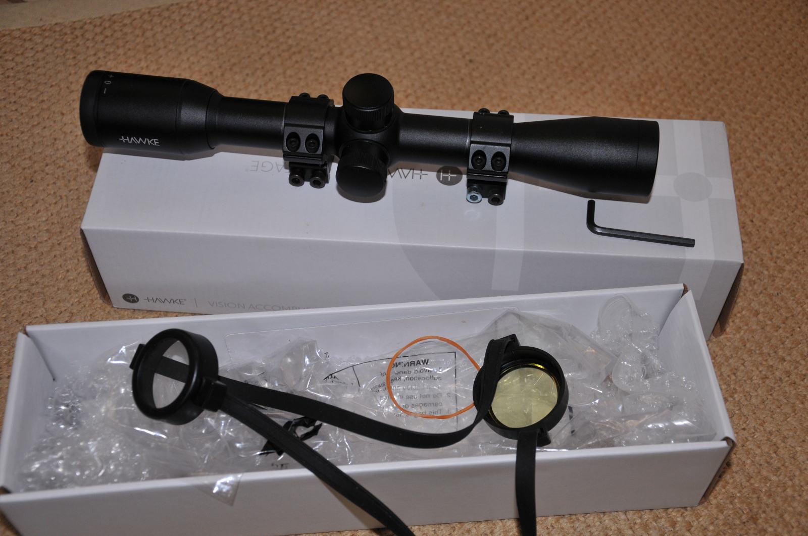 Hawke Vantage 4x32, mil dot + montaža