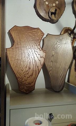 Podloge za lovske trofeje, rogovje jelena