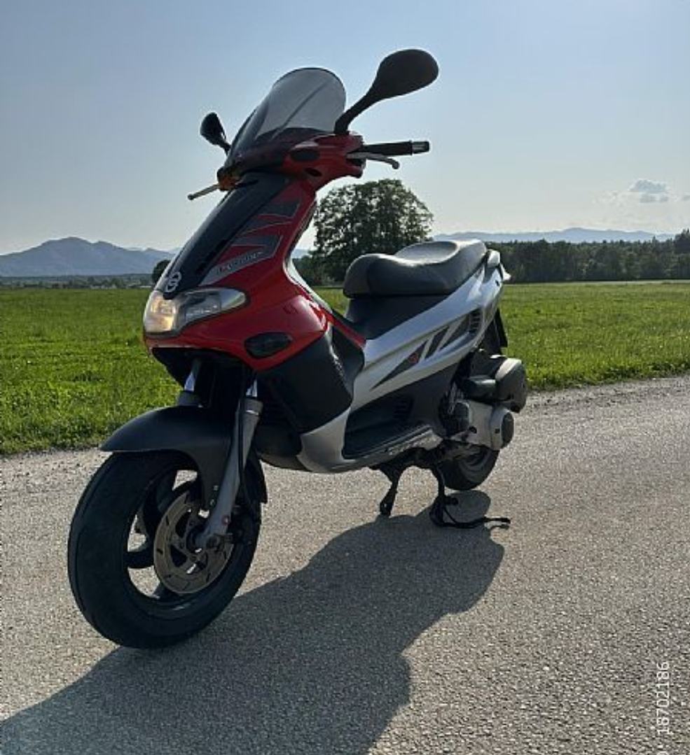 Gilera runner wrx 200ccm 198 cm3, 2004 l.