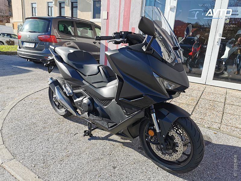 Honda NSS750 FORZA 25YM ABS+TCS+DCT, 2025 l.