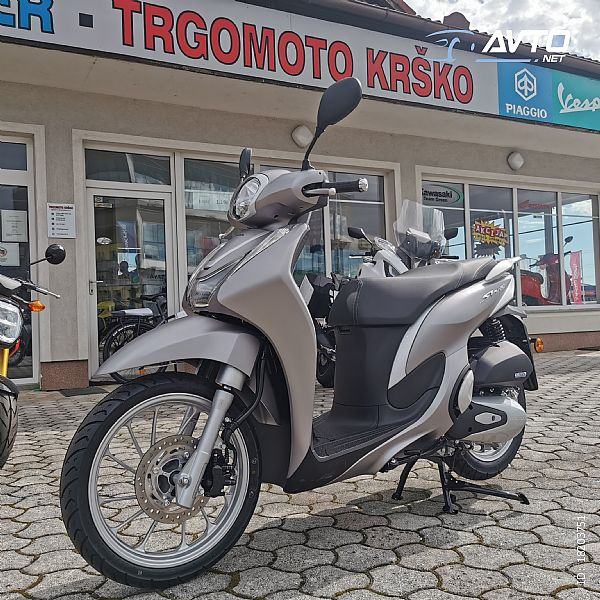 Honda SH 125 MODE, 2023 l.