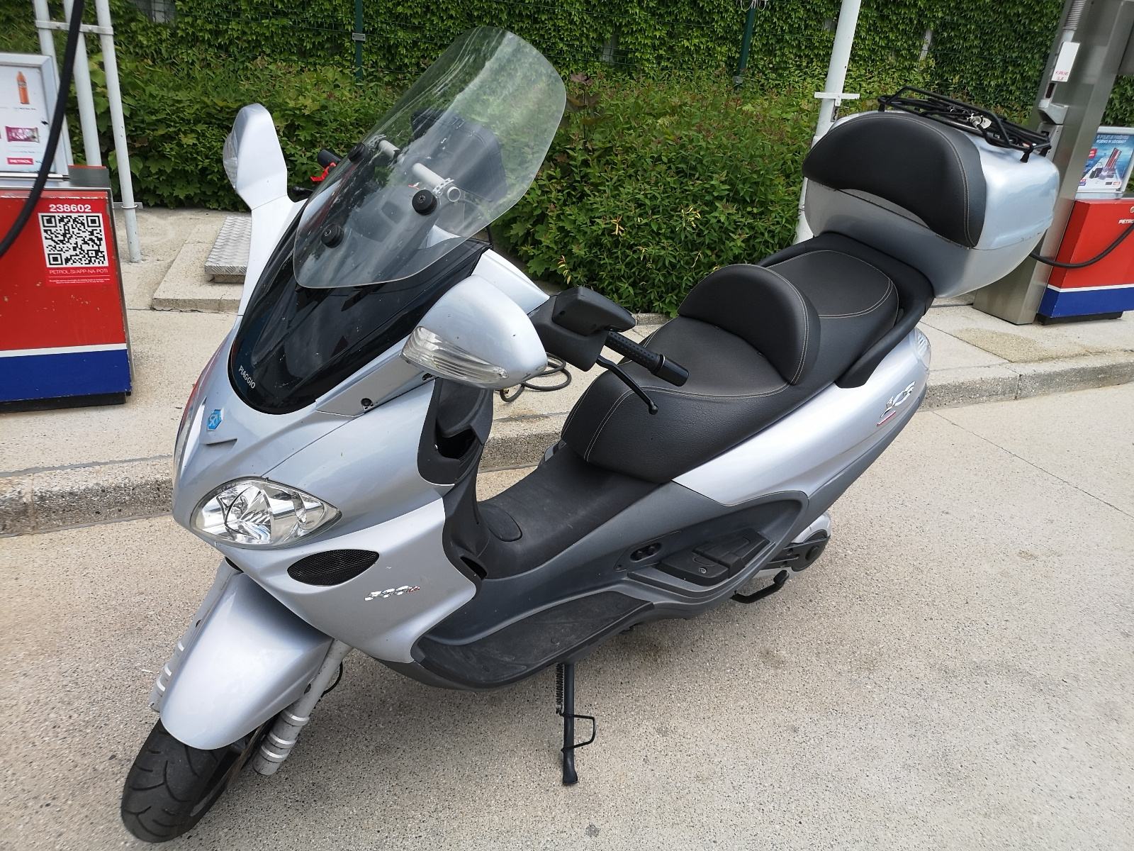 Piaggio X9 500 Evolution 500 cm3, 2004 l.