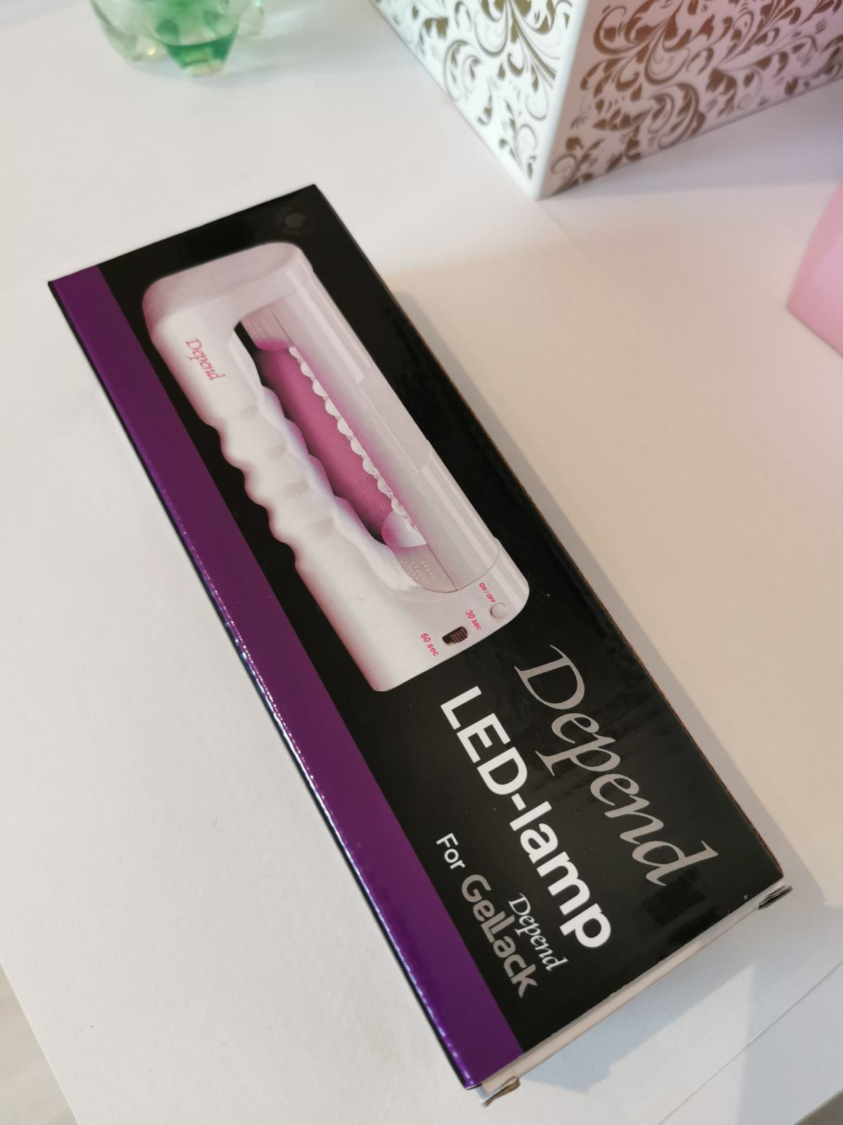 Led lučka za gelish nohte