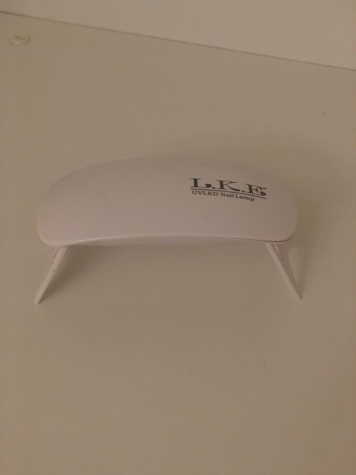 UV/LED lučka za nohte
