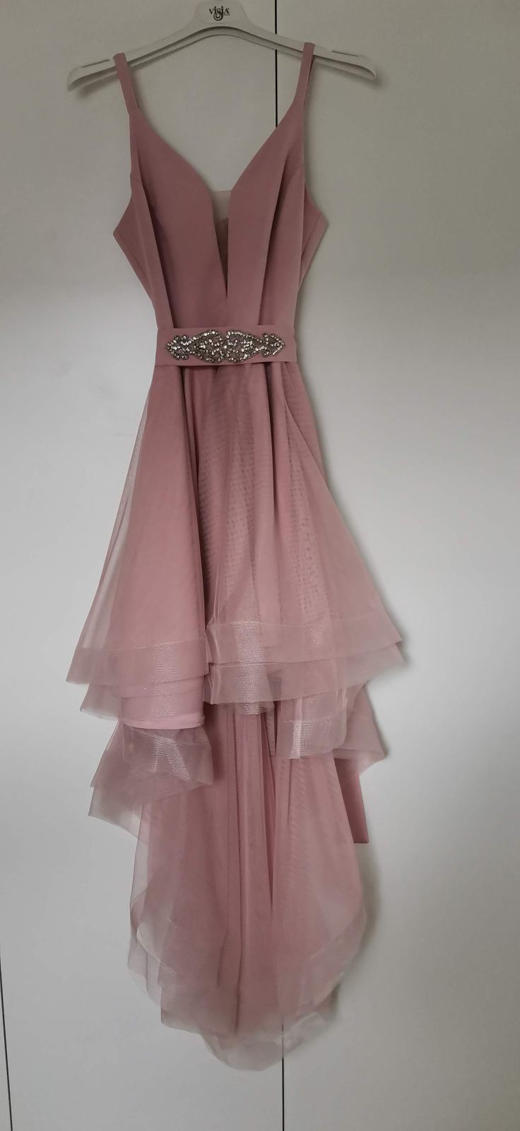 Svečana obleka za valeto