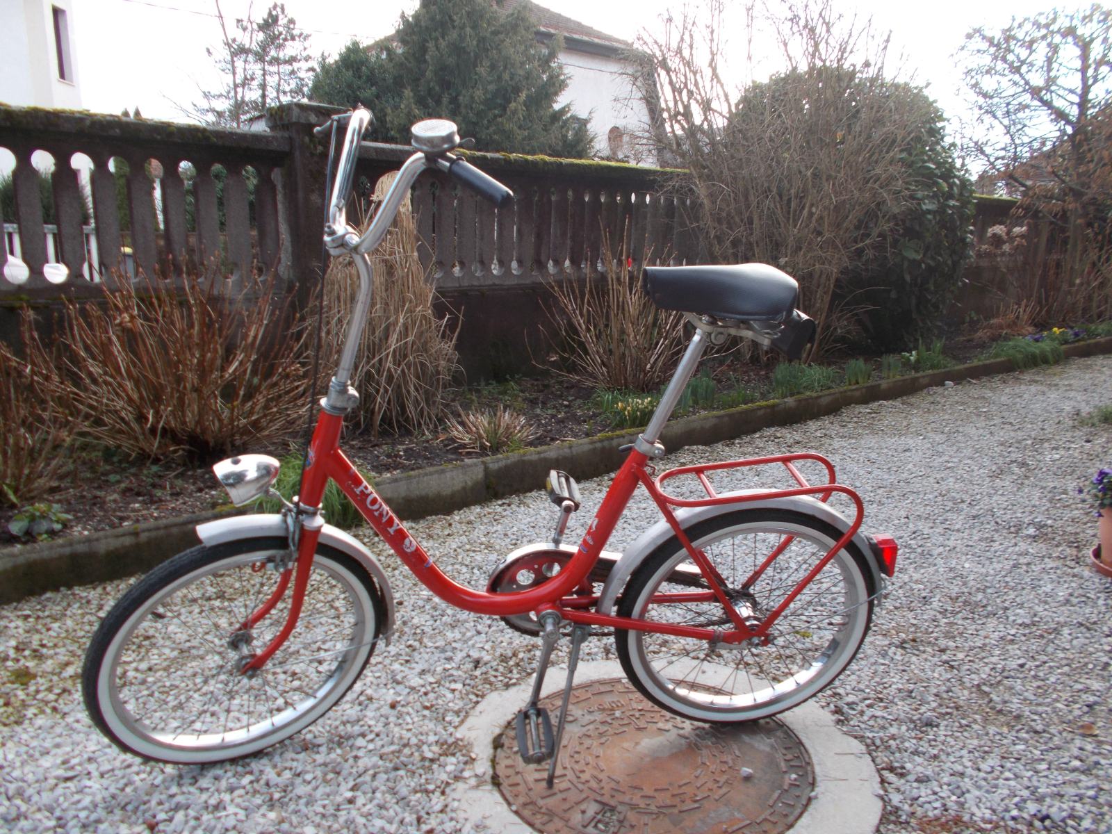 Rog Pony kolo 20 col