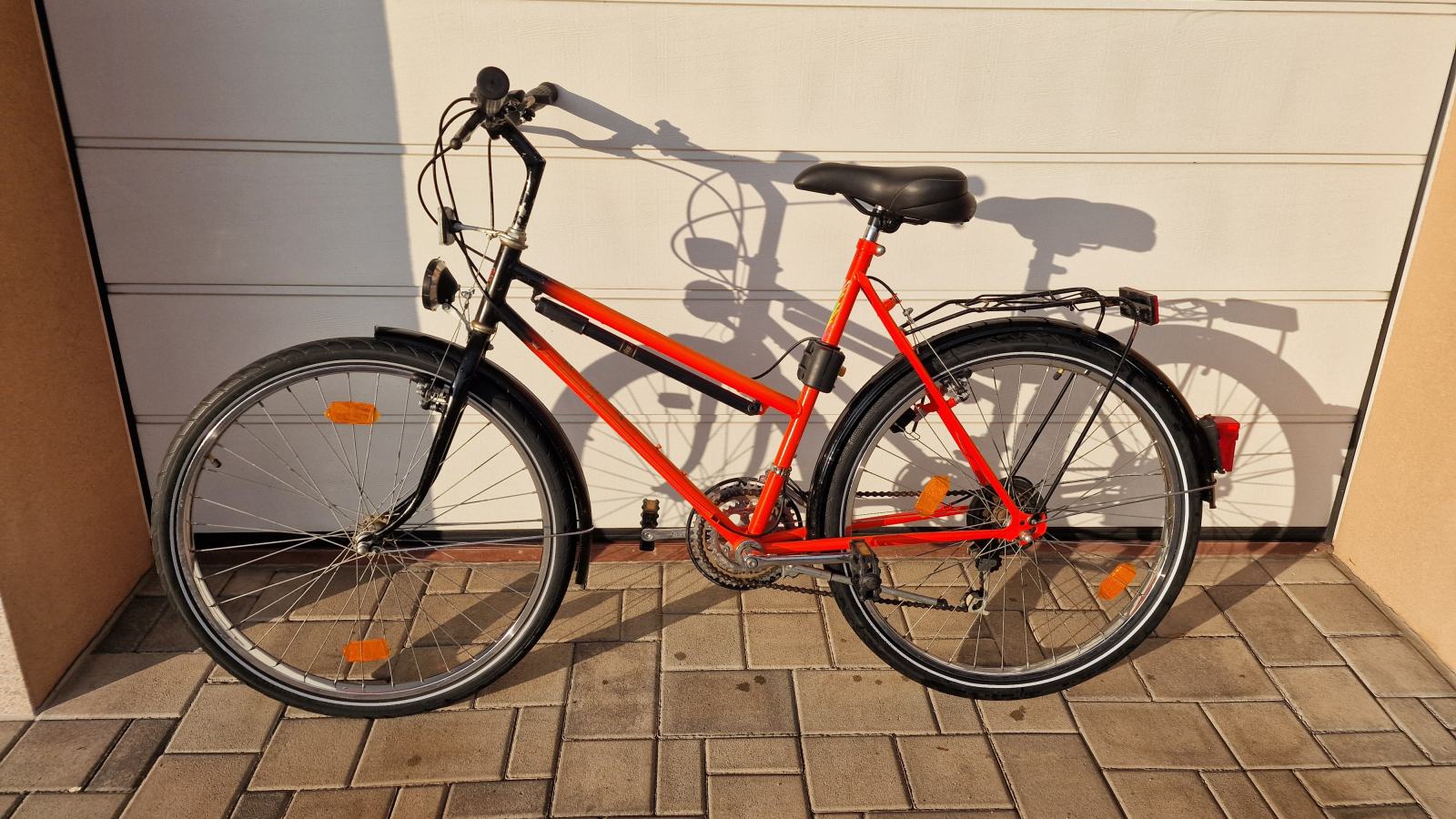 ŽENSKO KOLO BIRIA 26 12 PRESTAV