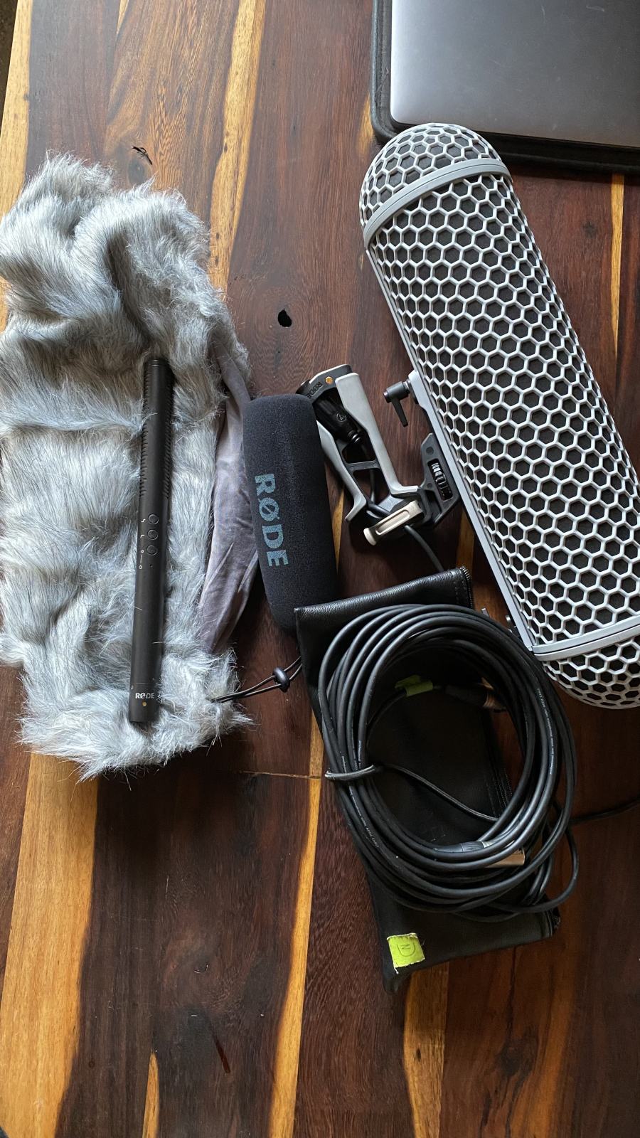 Rode NTG4 Plus + blimp + deadcat + XLR kabel