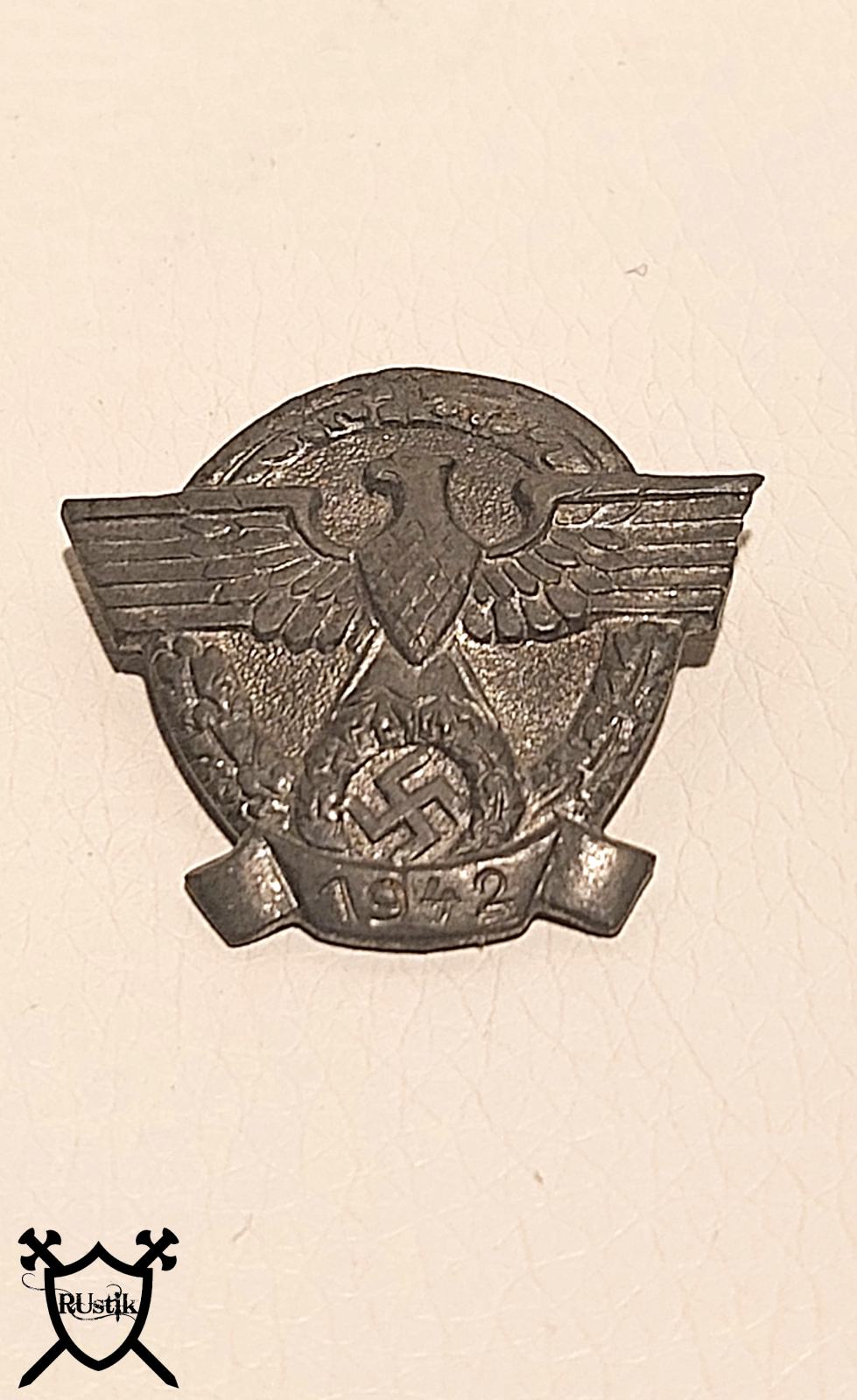 3.RAJH ZNAČKA ZA POLICIJSKI DAN 1942