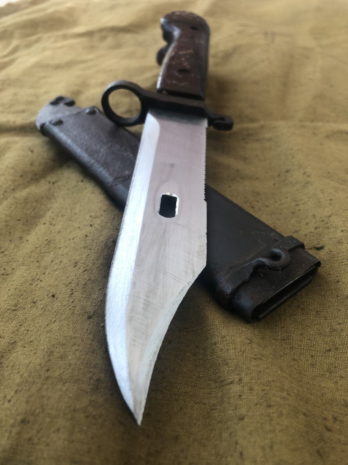 Bajoneta ak m 59