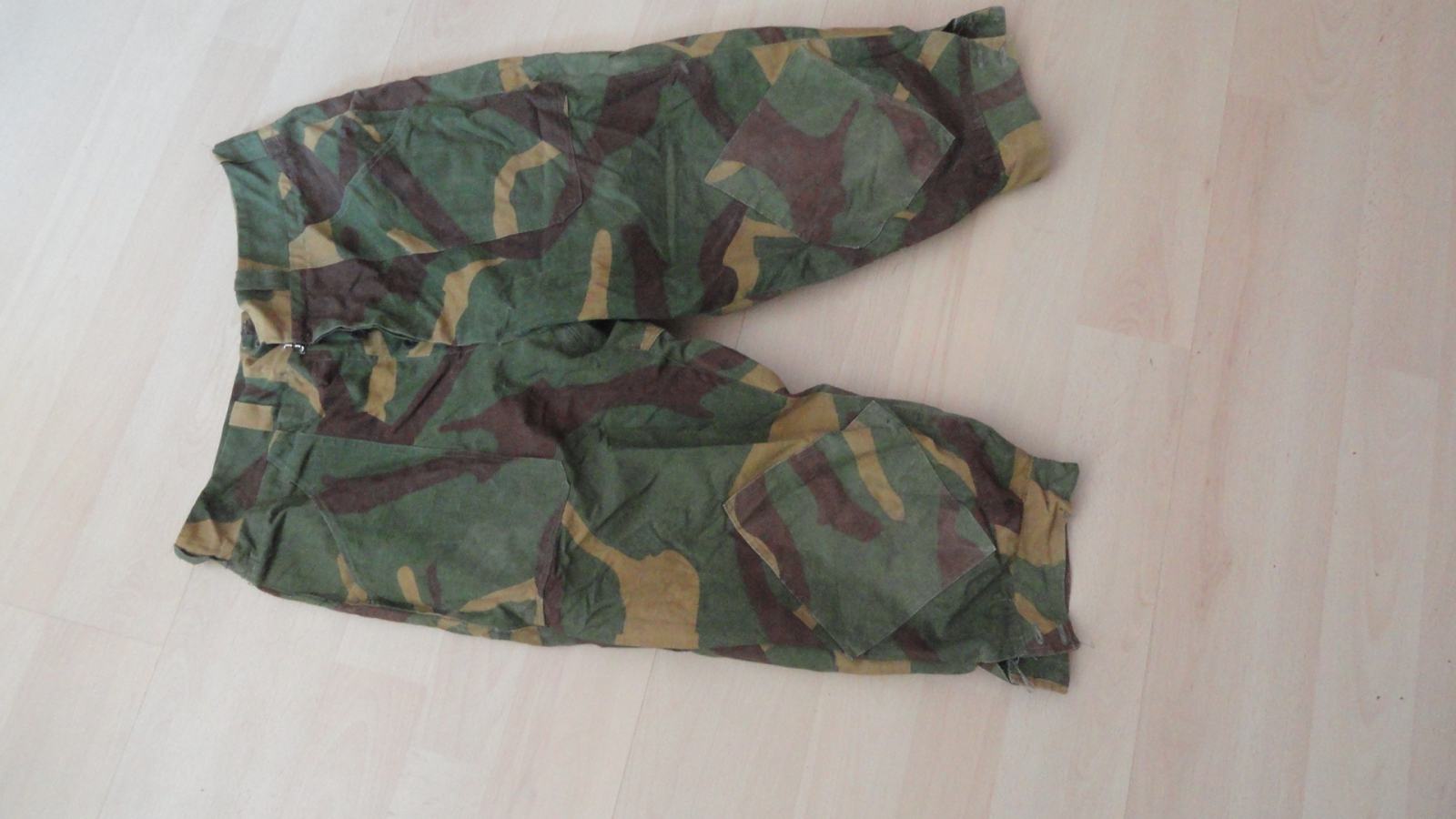 JNA VOJAŠKE MASKIRNE PUMPARICE ŠT.S