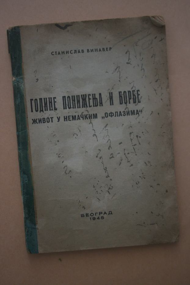 Vojaška knjiga Godine poniženja i borbe