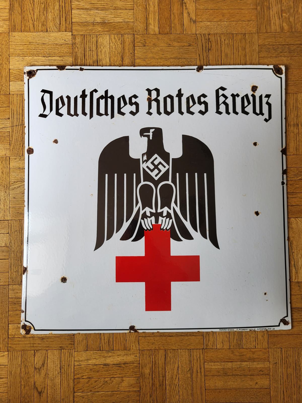 3. Reich, WW2 german DRK email, ww2 nemški emailiran znak, velik
