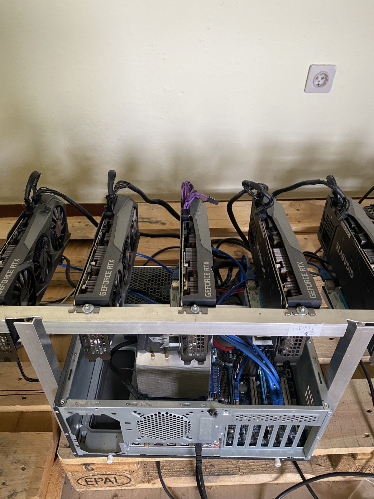 Mining rig: 5 x Nvidia geforce RTX 3070 - 250MH/s