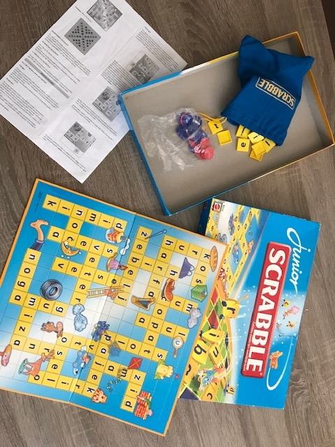 Družabna igra Junior scrable