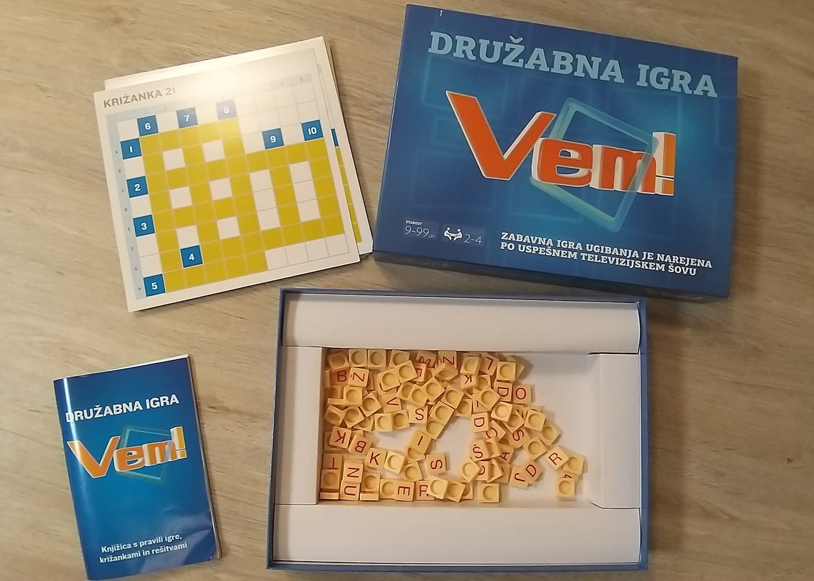 Družabna igra Vem po uspešne televizijskem šovu