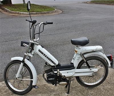 GAS GAS Garelli Vip rezervni deli 49 cm3, 2000 l.