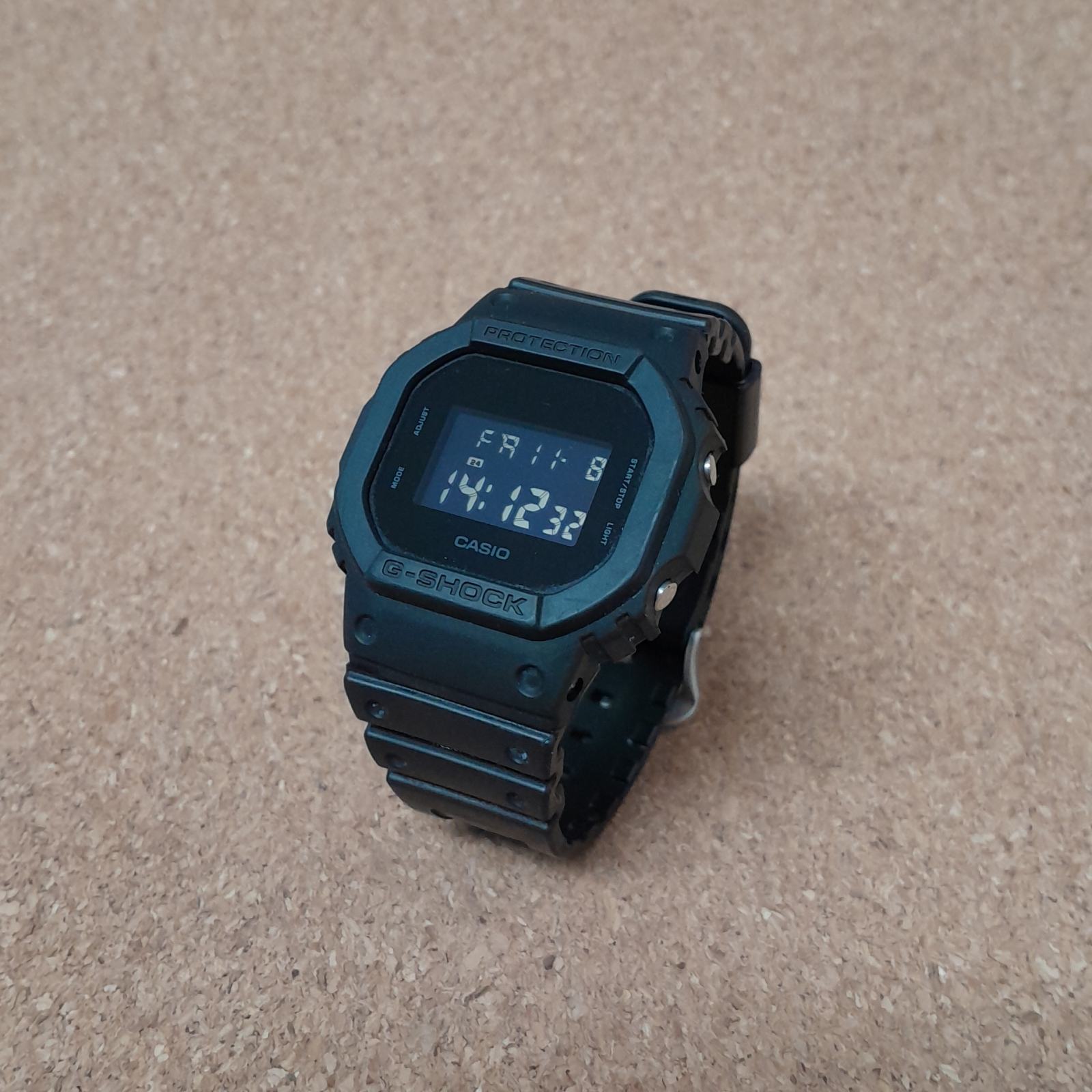 Casio G-Shock DW-5600BB