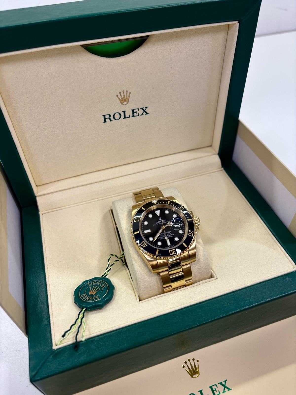 Rolex Submariner Zlat