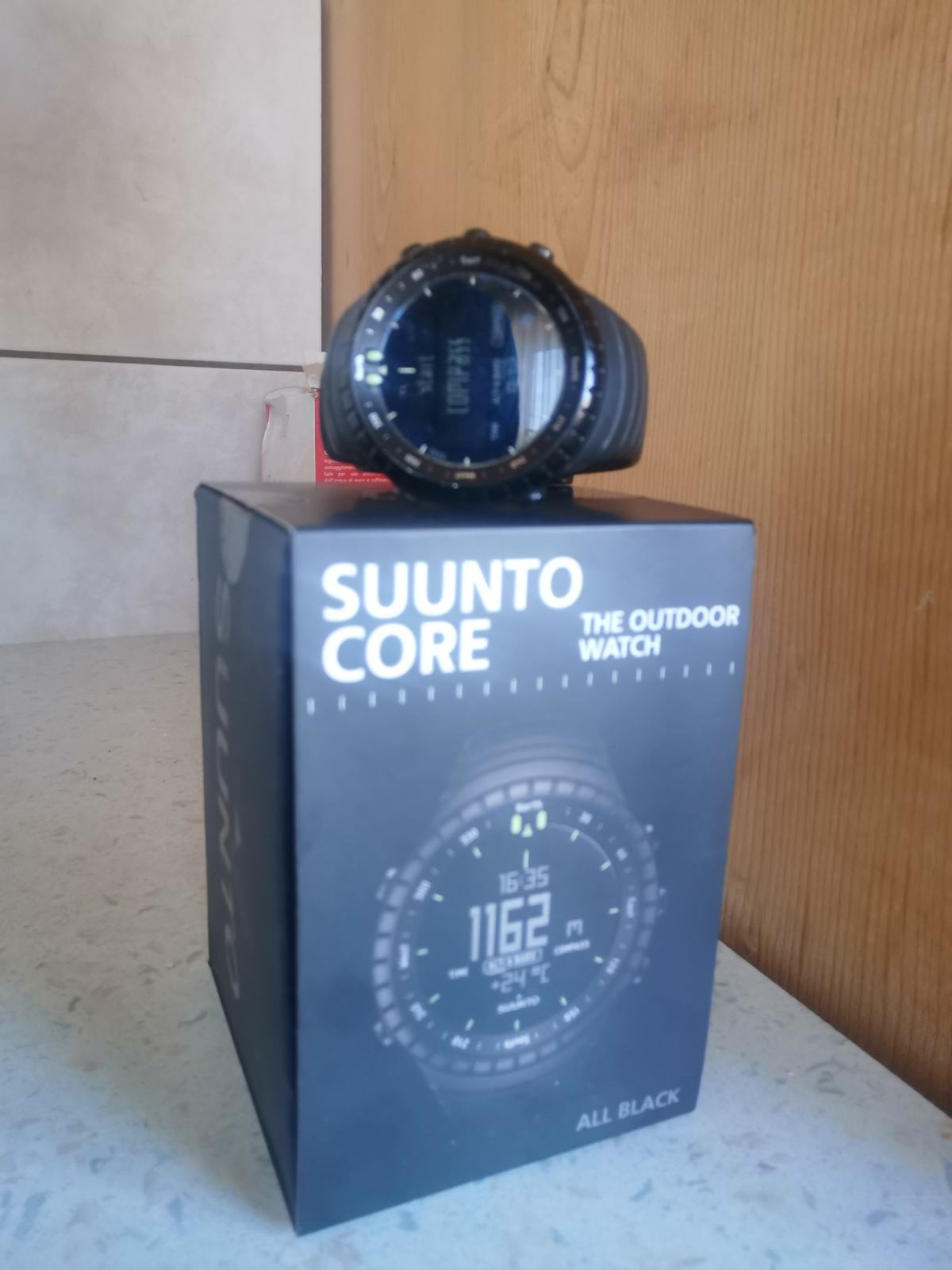 Suunto Core All Black Outdoor Watch with Altimeter Barometer Compass