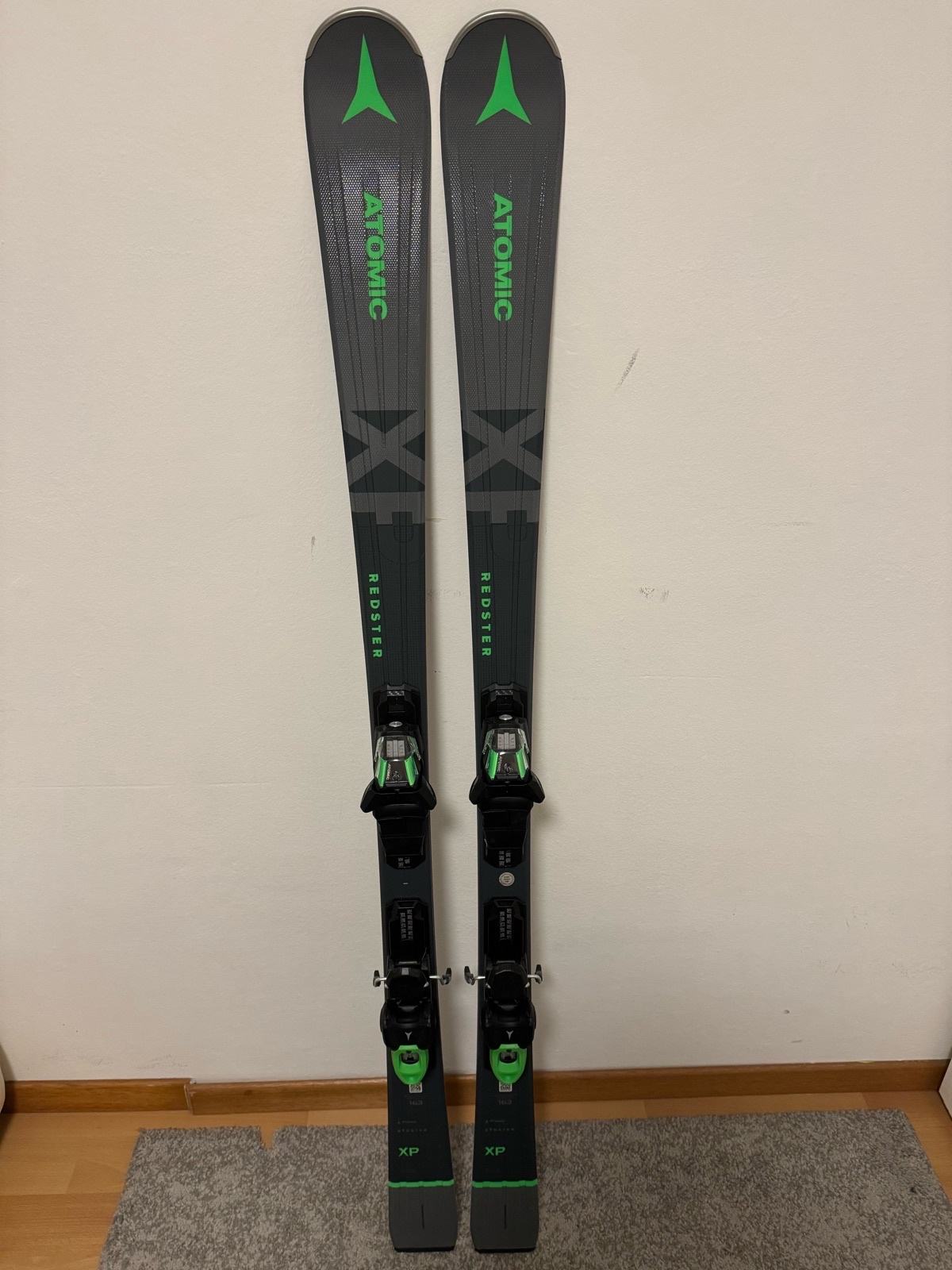 Atomic Redster XP 163