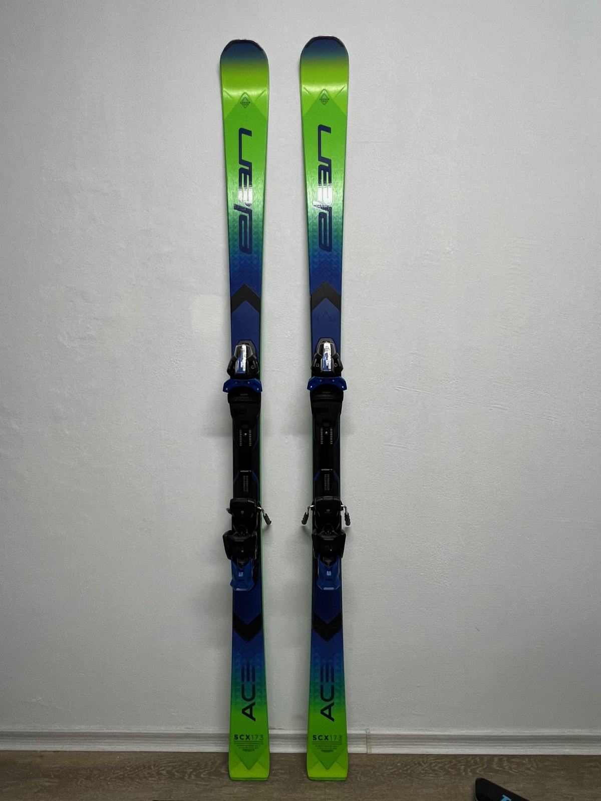 ELAN ACE SCX 173, rabljene 2 sezoni - 28 dni