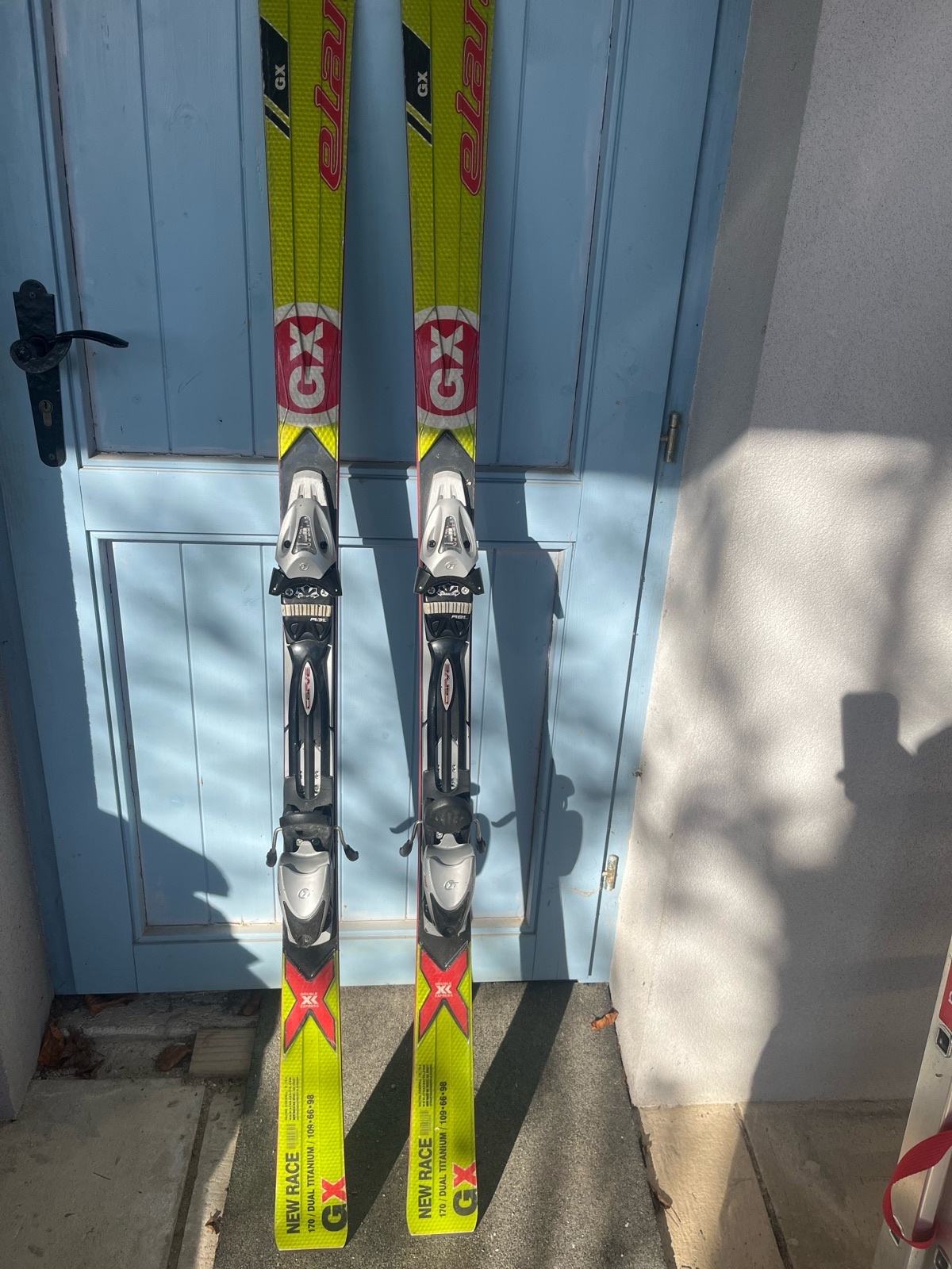 Elan smuci gx new race dual titanium