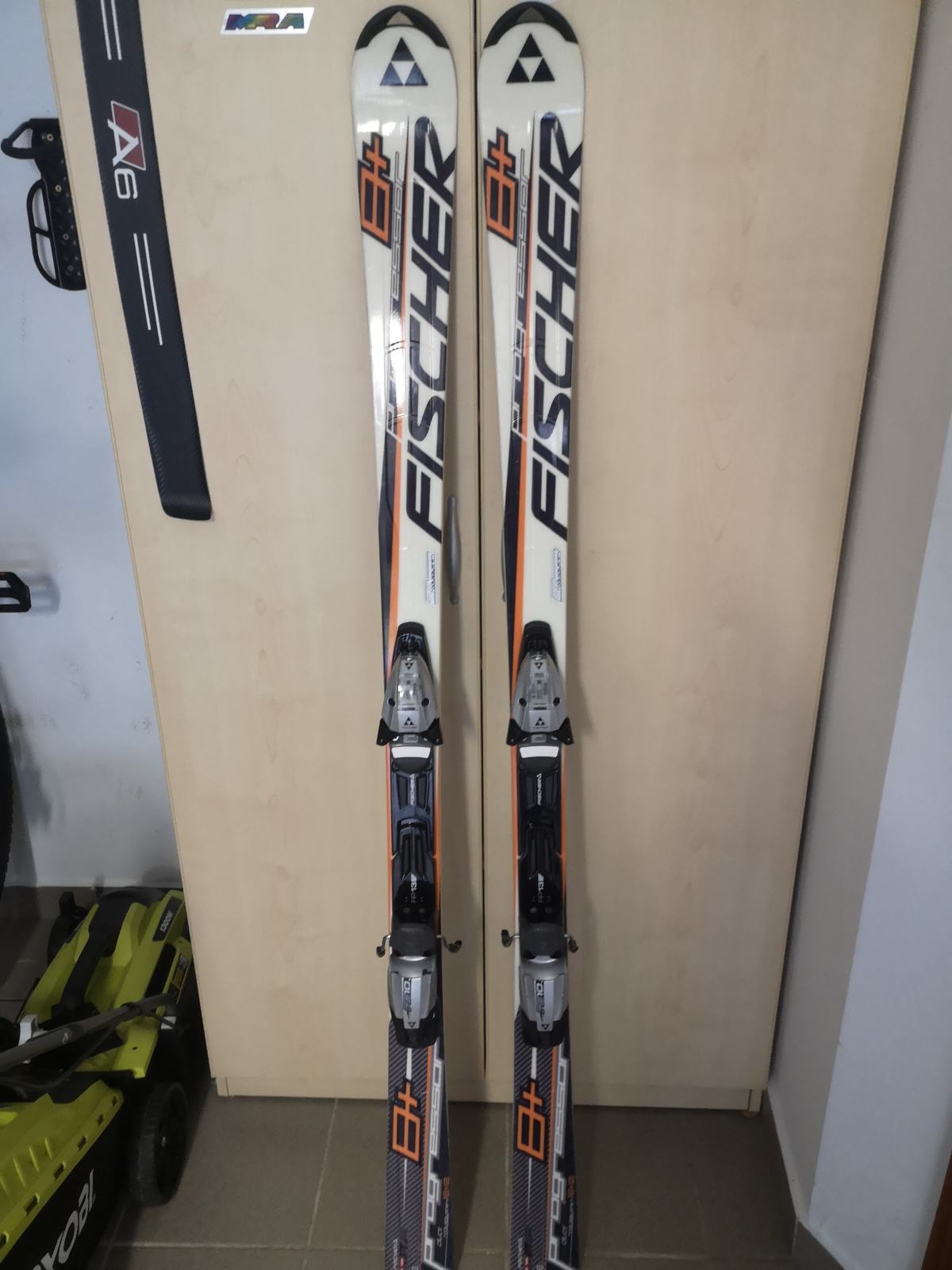 Fischer Progressor 8+ 170cm