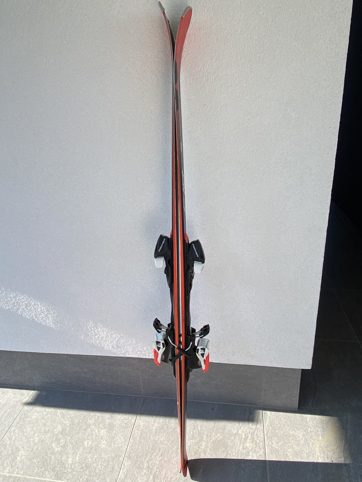 Fischer Progressor F18 smuci + vezi, 167 cm