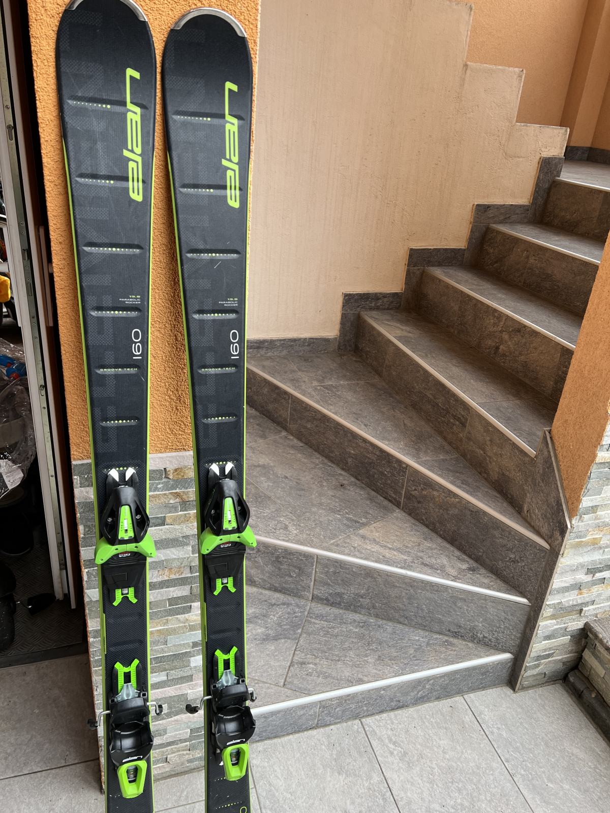 Smuci Elan Element 160 cm