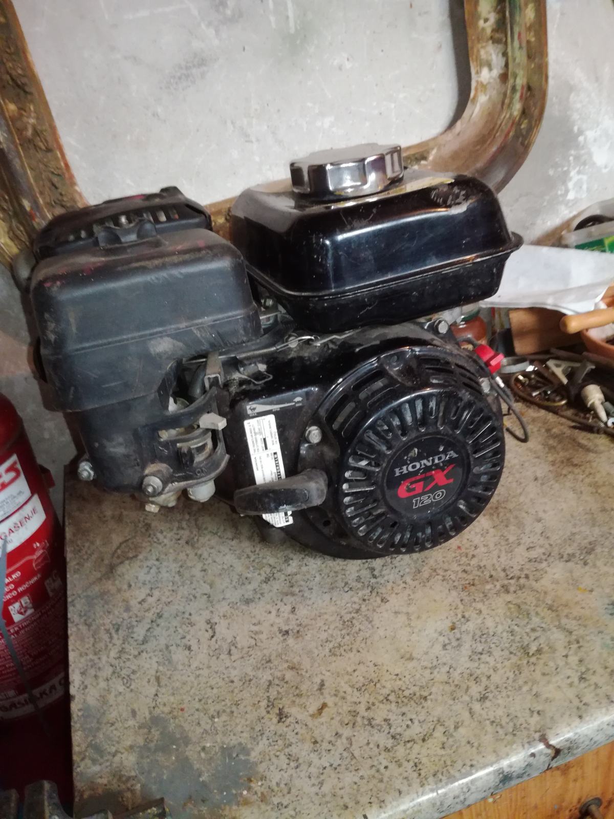 Motor HONDA