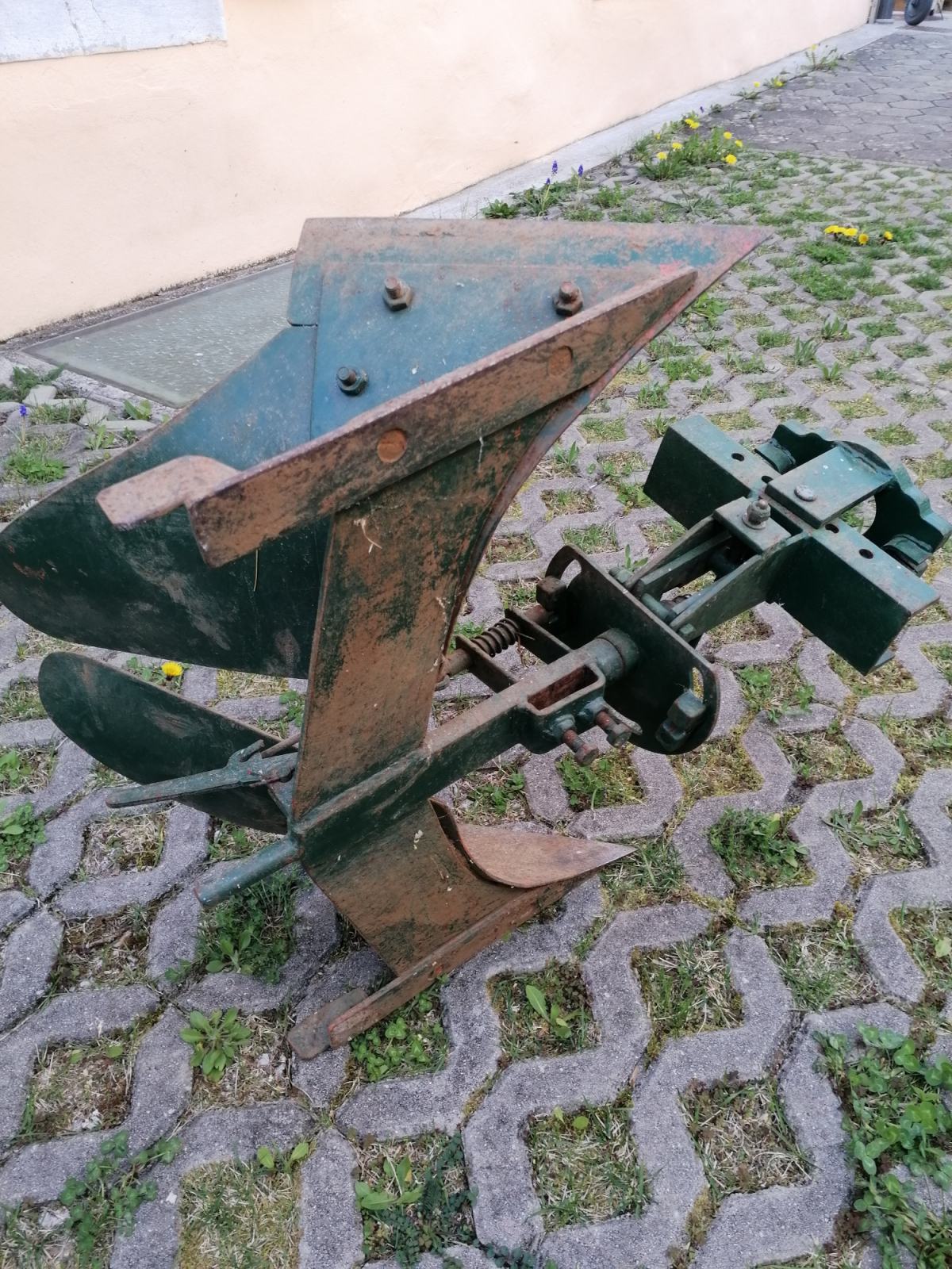 plug obračalnik LABIN PROGRES