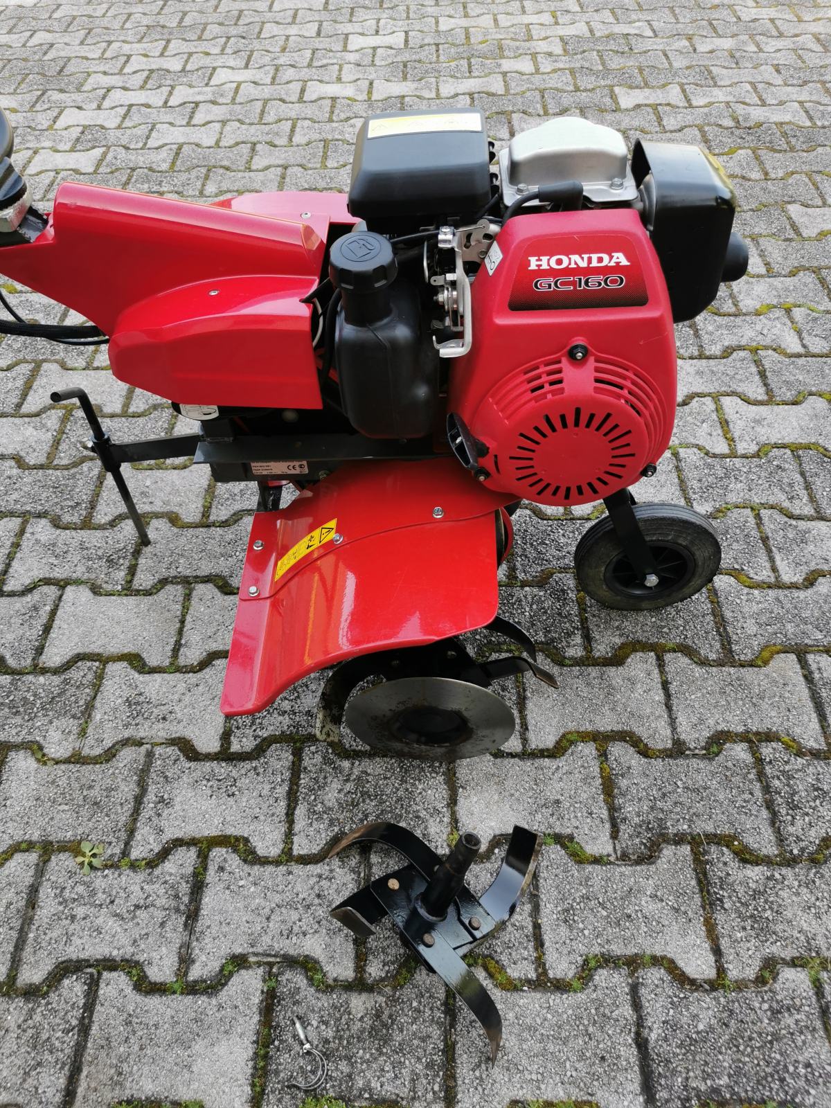 Vrtna freza, prekopalnik HONDA FG 315 - KOT NOV