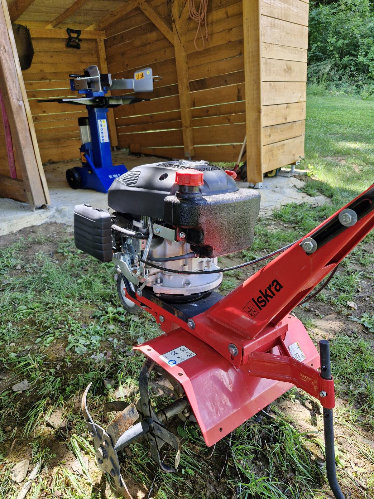 vrtna freza-prekopalnik Iskra 60cm