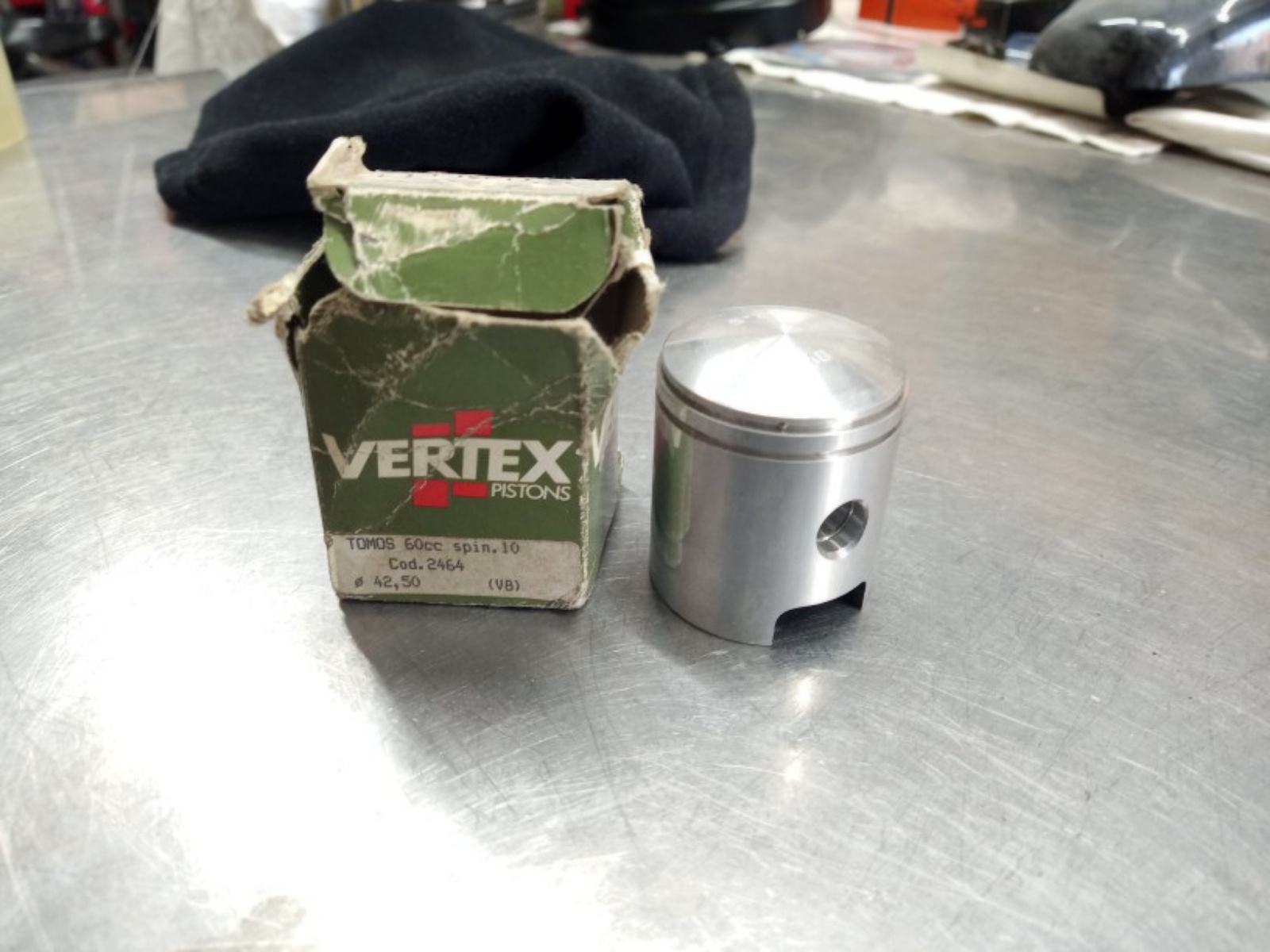 Tomos bat Vertex 42,5Lx10