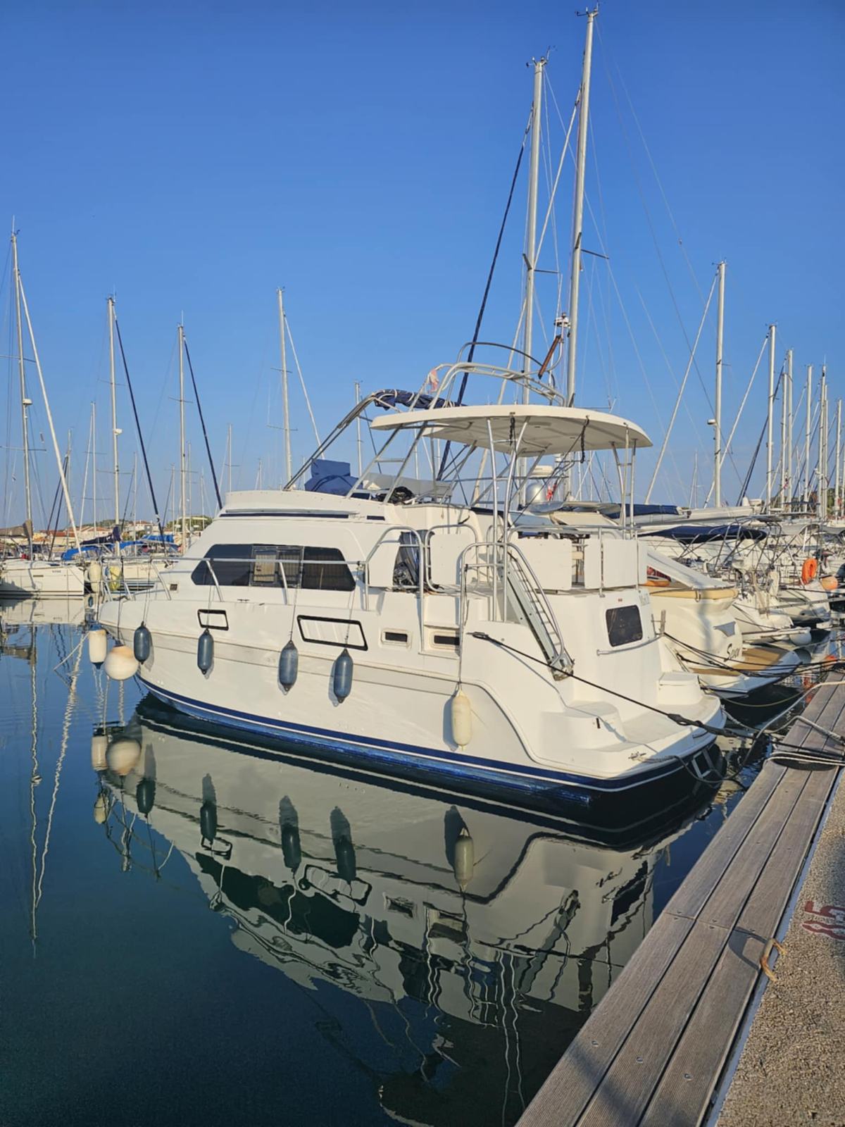MOTORNA JAHTA MAINSHIP34