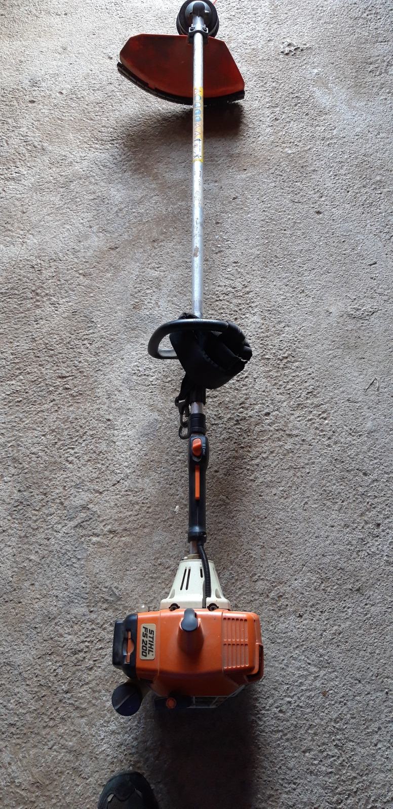 Motorna kosa STIHL FS200