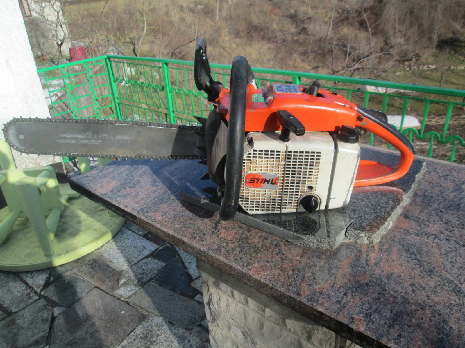 Motorna žaga Stihl 045 AV