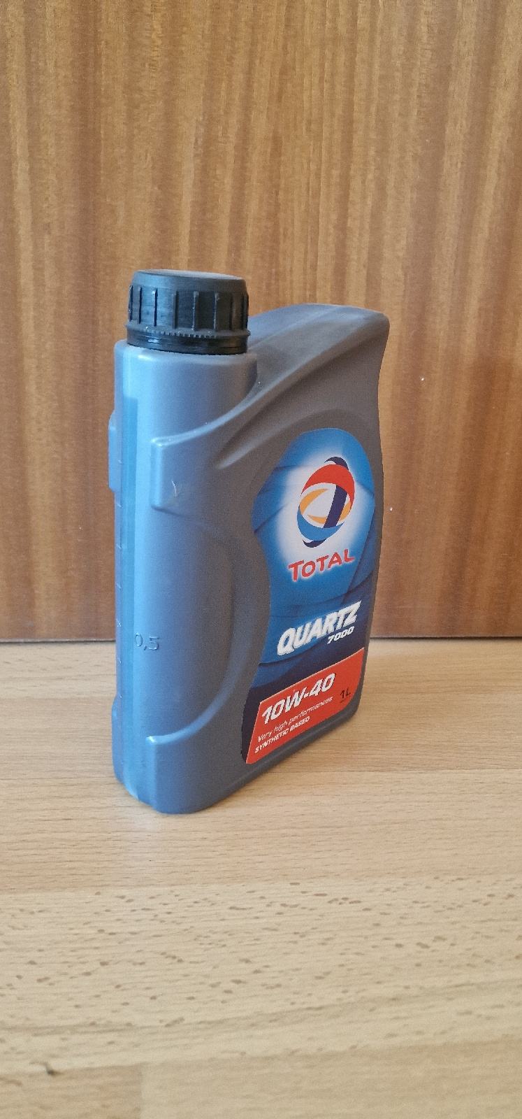 Motorno olje TOTAL