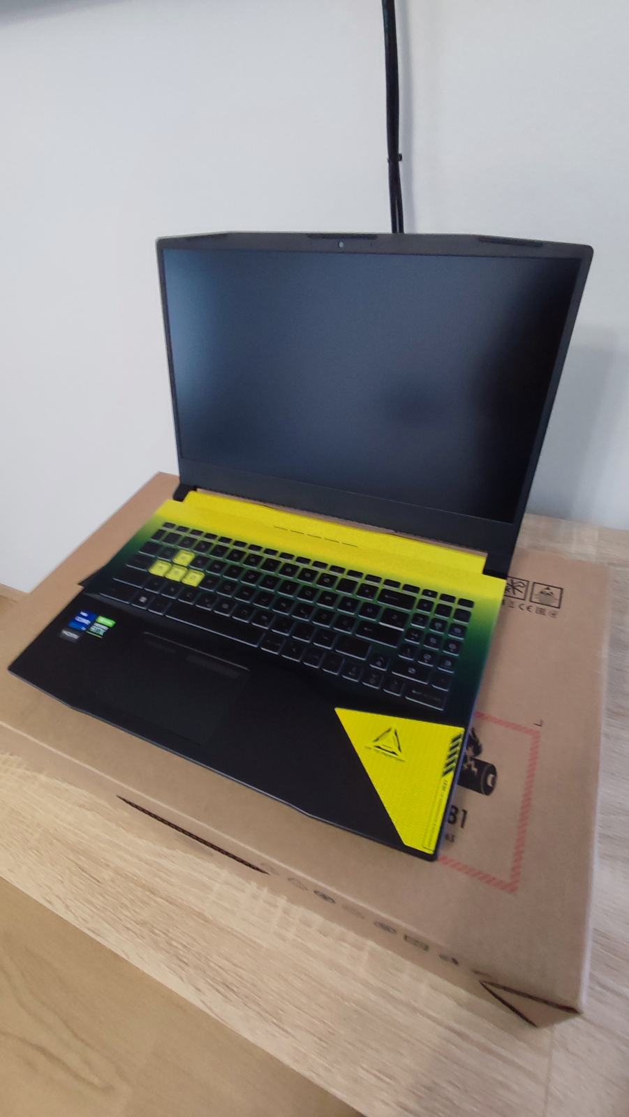 Nov Gaming Prenosnik i7 12700H,RTX 3060,RAM 16GB