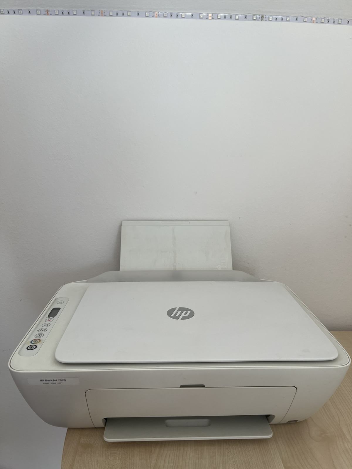 HP DeskJet 2620 All-in-One tiskalnik (Print/Scan/Copy) delujoč