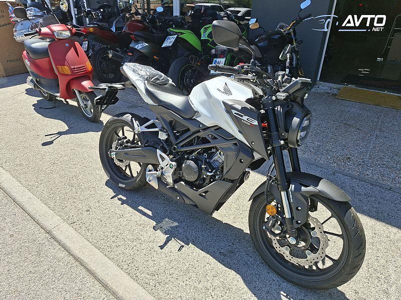 Honda CB125R ABS, 2025 l.
