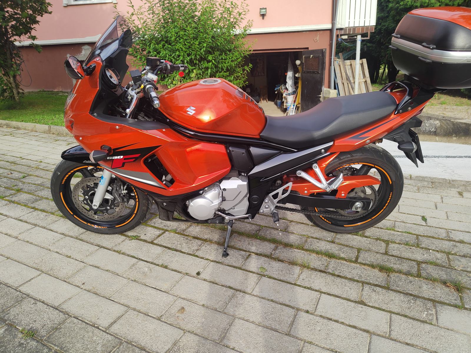 Suzuki Gsx650fa 656 cm3, 2009 l.